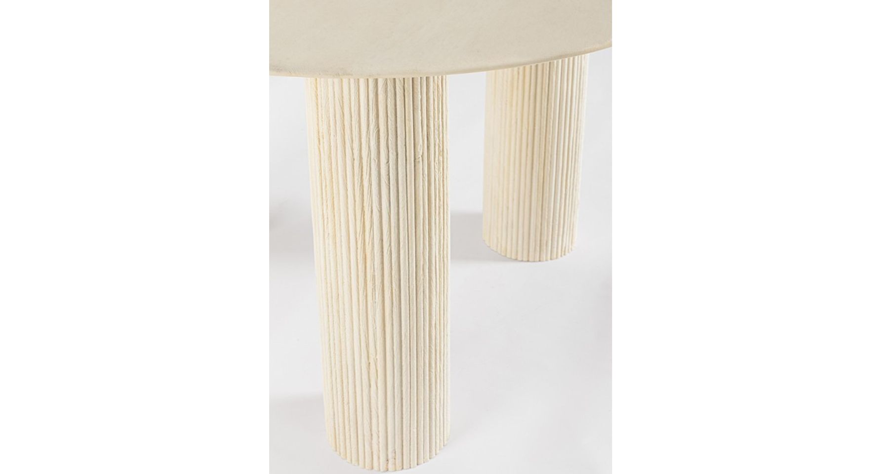 Table ronde 120 cm pieds cannelés Dacca design bois – Bizzotto